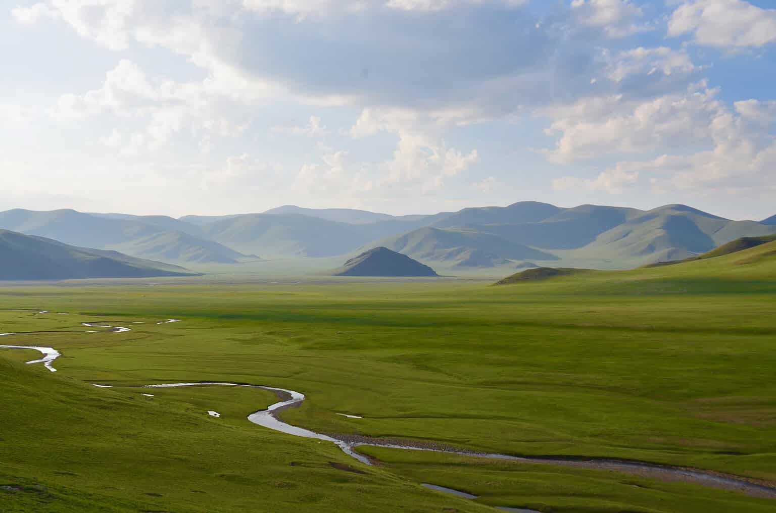 Steppe in Mongolia: Explore Its Vast Landscapes and Nomadic Life